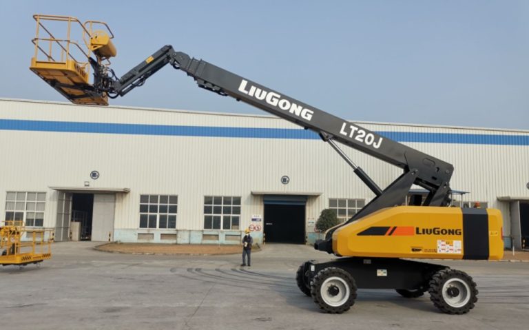 Tips for Using Elevated Work Platforms on Construction Sites